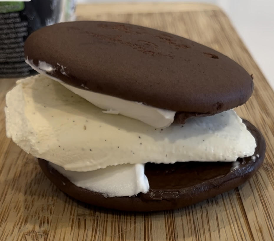 Ice Cream Halfmoon Sandwich. The latest Utica craze!!! – Barking Doodle